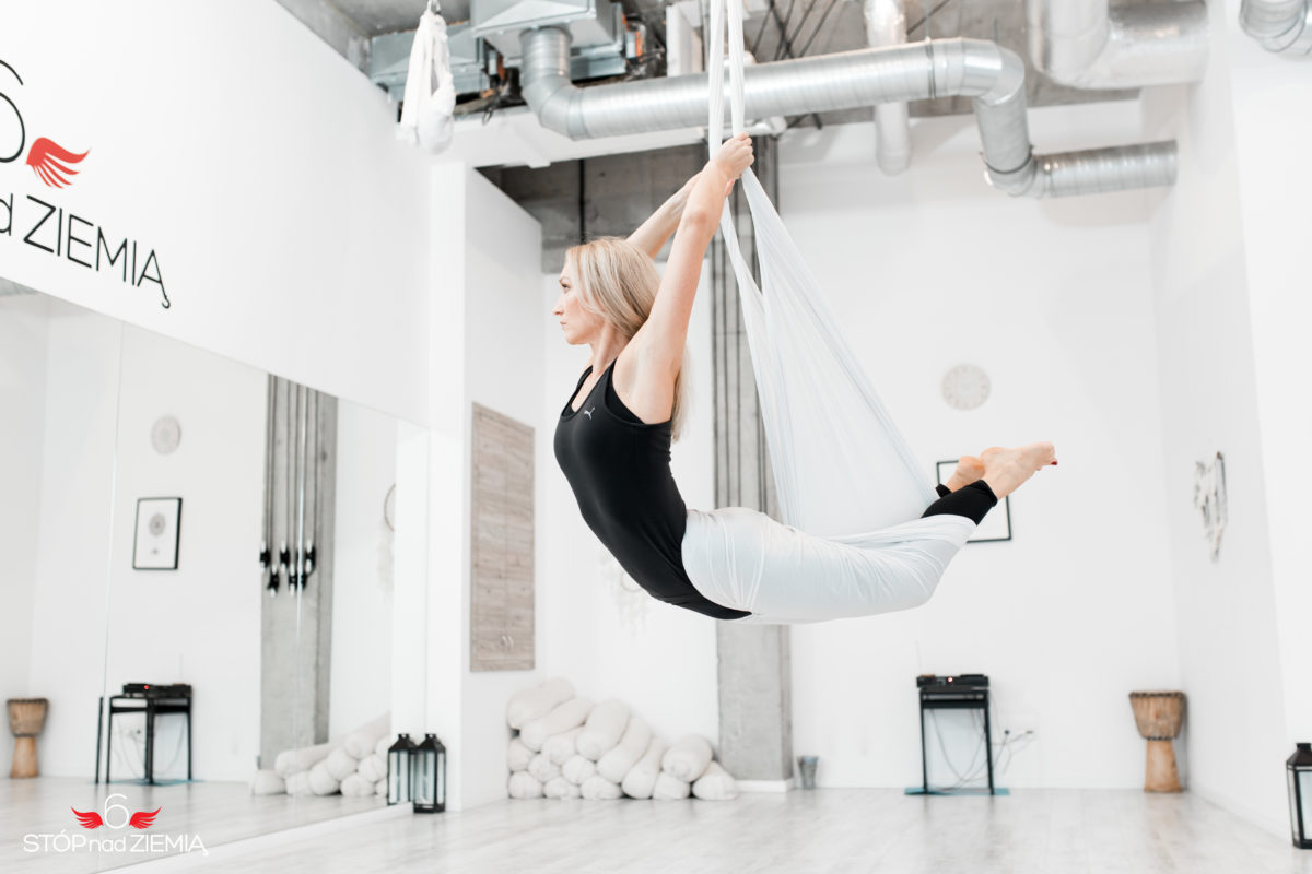 Aerial Joga - 6 stóp nad ziemią